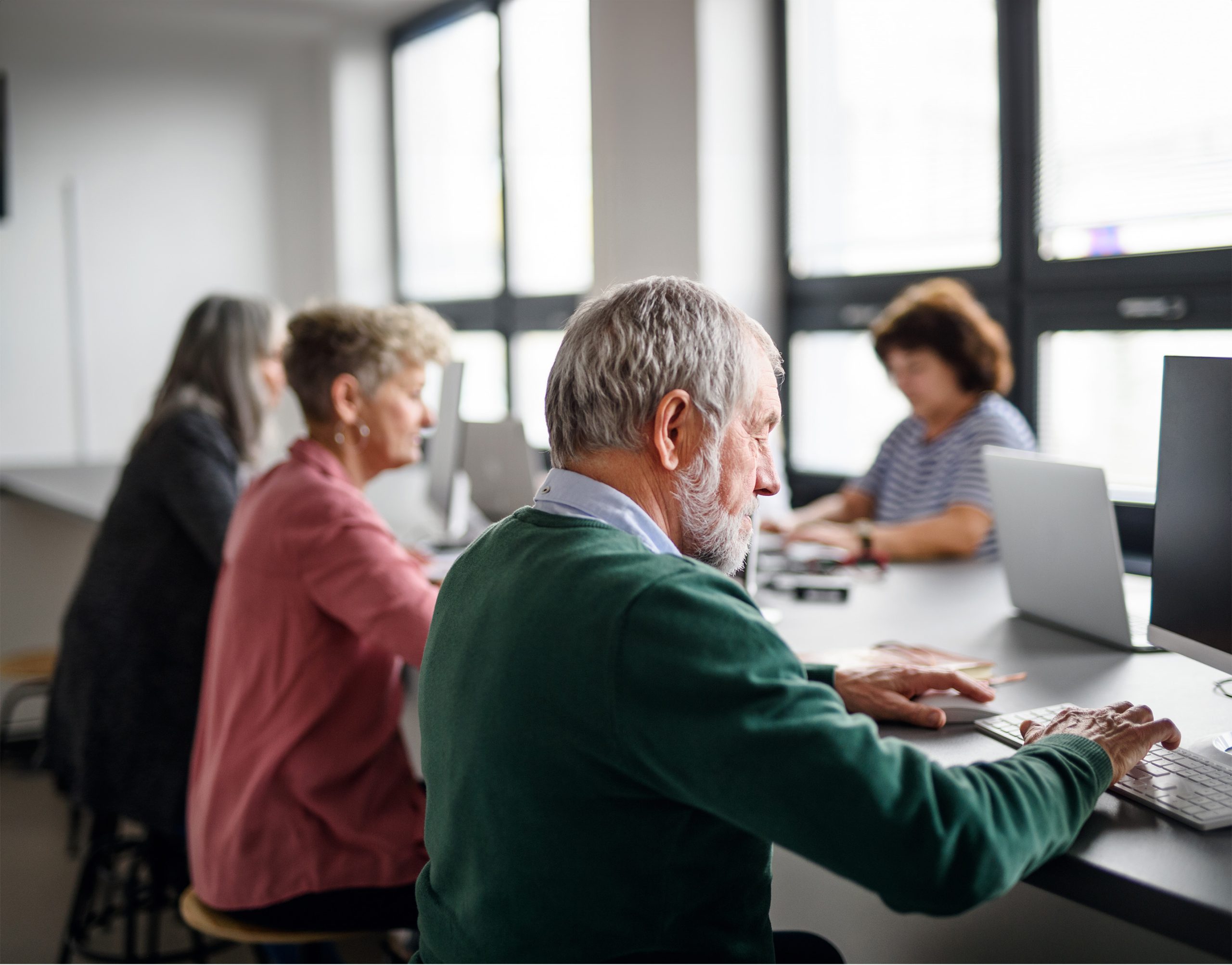 Tech Savvy Seniors - Introduction to Cyber Safety | Computer Course for ...